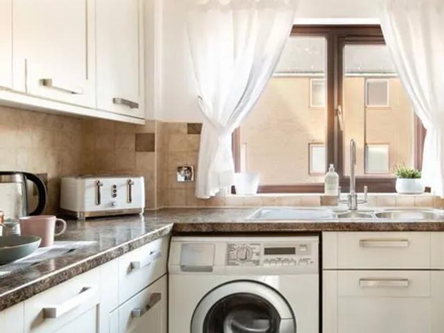 London, E1W 2JJ, United Kingdom | 2 bed apartment for rent #105769963 | Rentberry