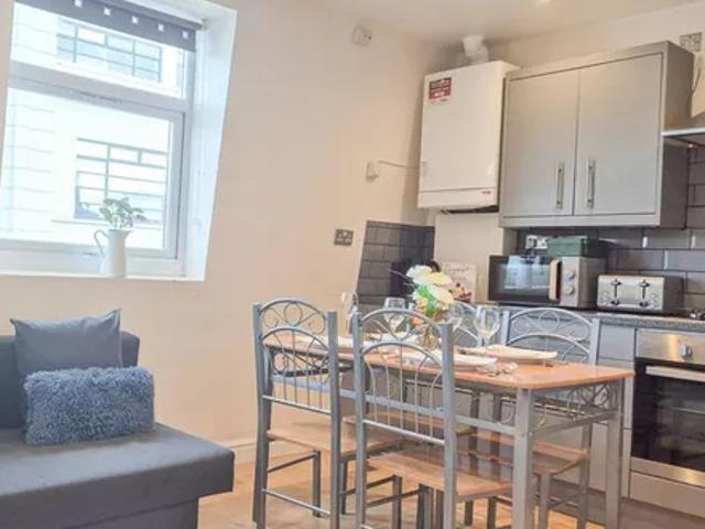 London, E1 1RS, United Kingdom | 3 bed house for rent #121526049 | Rentberry