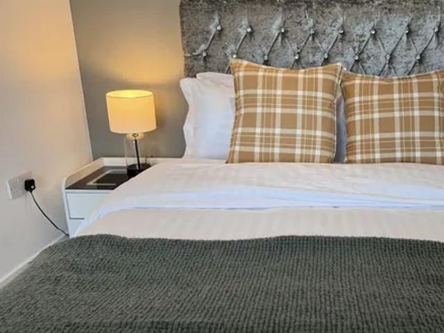 London, E1 6SA, United Kingdom | 1 bed house for rent #136141815 | Rentberry