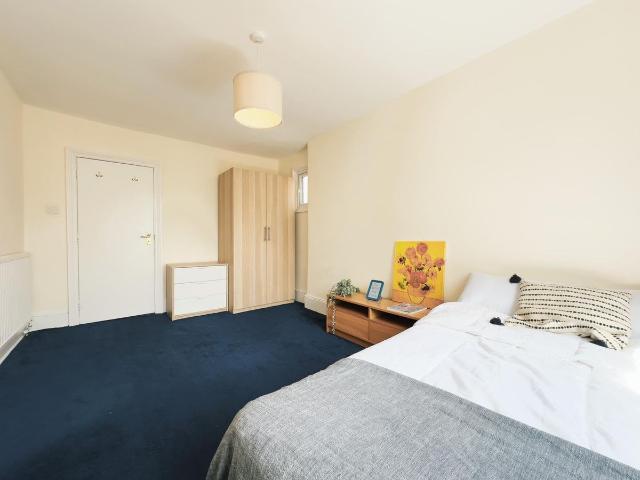 London E2, 3 bed shared accommodation to rent, £950 pcm | PrimeLocation