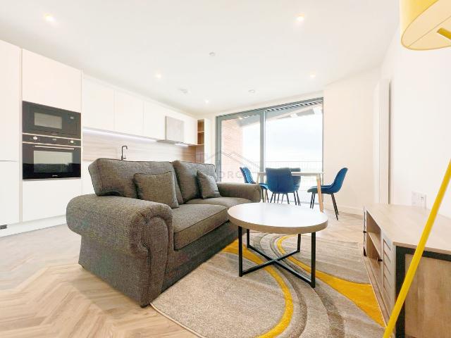 London E3, 2 bed flat to rent, £2,650 pcm | PrimeLocation