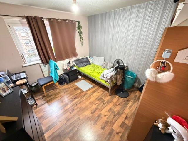 London E3, Room to rent, £725 pcm | PrimeLocation