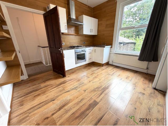 London E9 1 bed flat to rent £1,850 pcm £427 pw