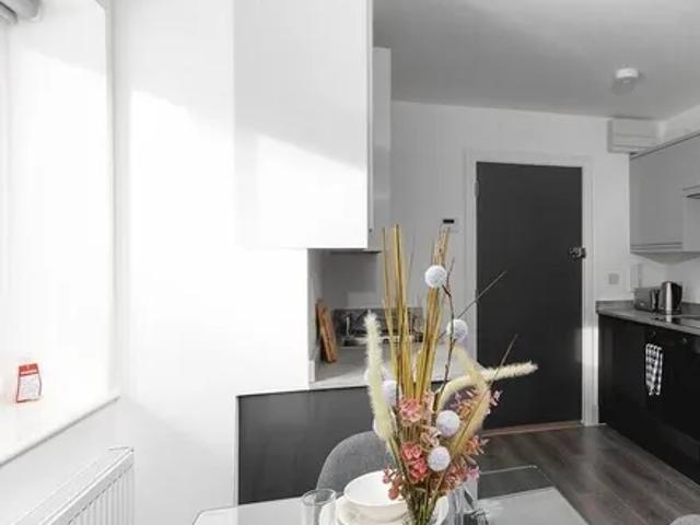 London, EN2 0AJ, United Kingdom | 1 bed house for rent #97161073 | Rentberry