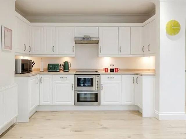 London, EN3 5DP, United Kingdom | 4 bed house for rent #97217490 | Rentberry