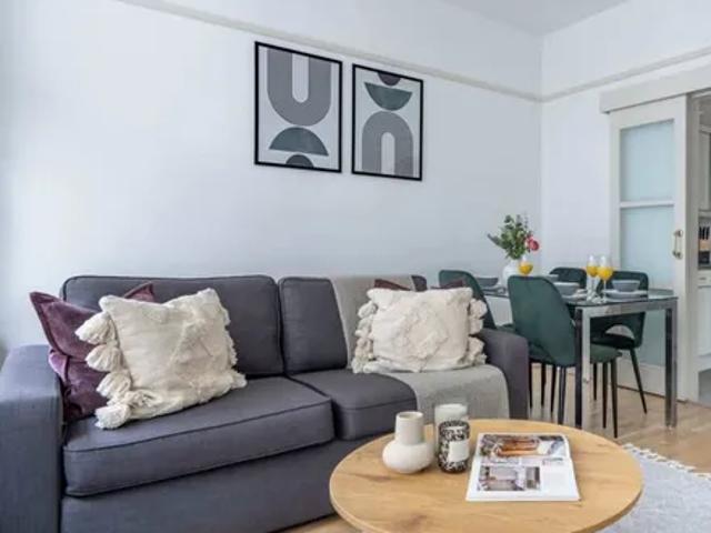 London, EC4A 1LR, United Kingdom | 1 bed apartment for rent #161188913 | Rentberry
