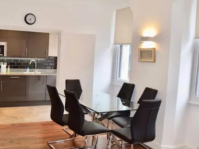 London, EC4A 2BH, United Kingdom | 2 bed apartment for rent #96304077 | Rentberry