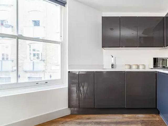 London, EC1V 8BW, United Kingdom | 3 bed apartment for rent #164718056 | Rentberry