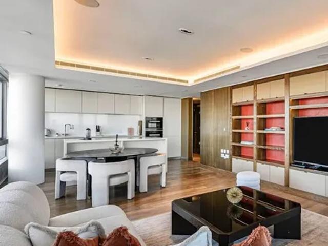 London, EC1V 1AD, United Kingdom | 3 bed apartment for rent #165053772 | Rentberry