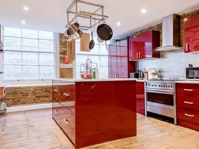 London, EC1Y 8RQ, United Kingdom | 3 bed house for rent #167879724 | Rentberry