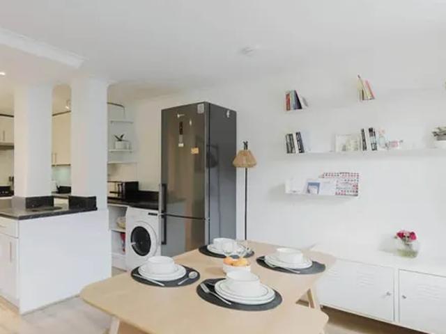London, EC1Y 8TE, United Kingdom | 2 bed apartment for rent #165081913 | Rentberry