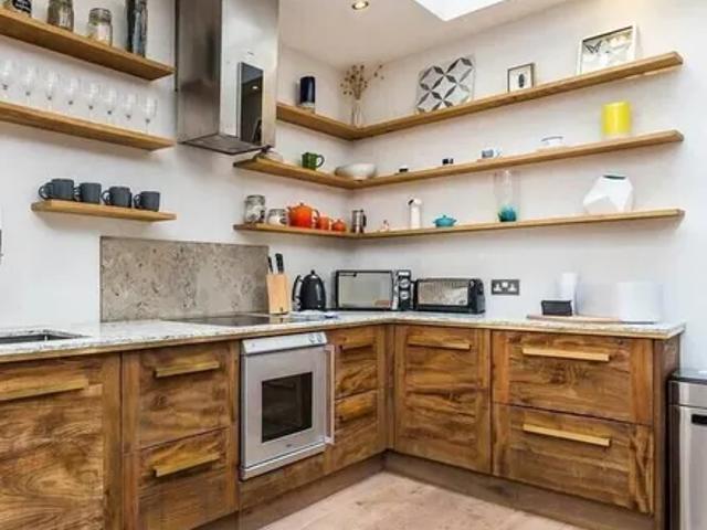 London, EC2A 4JJ, United Kingdom | 3 bed apartment for rent #113971738 | Rentberry