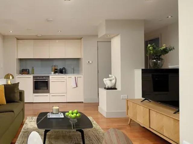 London, EC3R 8DT, United Kingdom | 1 bed apartment for rent #154222541 | Rentberry