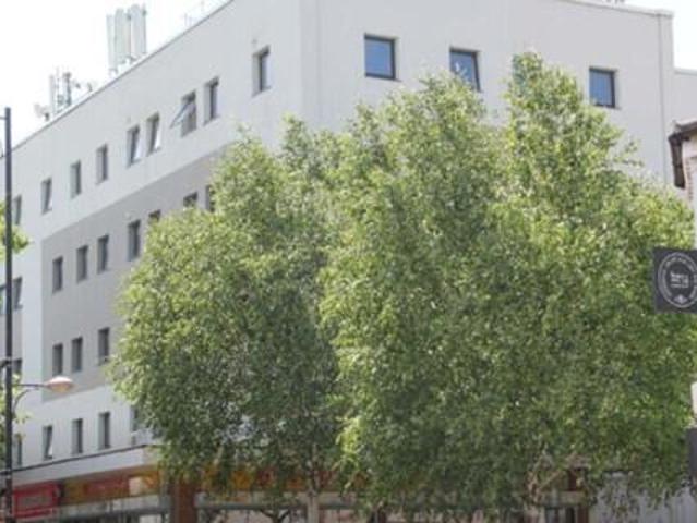 London House, Deluxe Studio, Stoke on trent, Studio Flat For