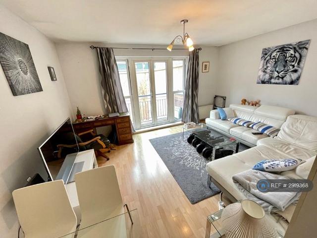 London House, Kingston Upon Thames, KT1 1 bed flat to rent £1,700 pcm £392 pw