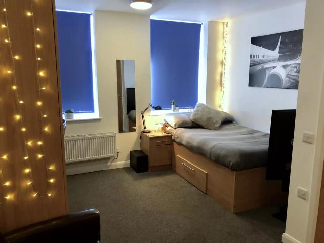 London House, High Wycombe Has an Apartment
