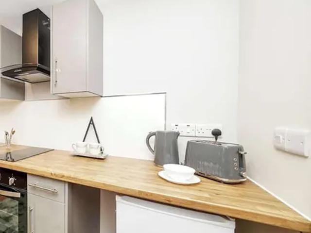 London, IG1 4NF, United Kingdom | Studio apartment for rent #167295114 | Rentberry