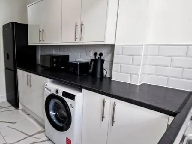 London, IG3 8NA, United Kingdom | 6 bed house for rent #165053494 | Rentberry