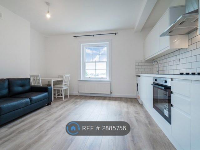 London, London NW3, 2 bed flat to rent, £2,400 pcm | PrimeLocation