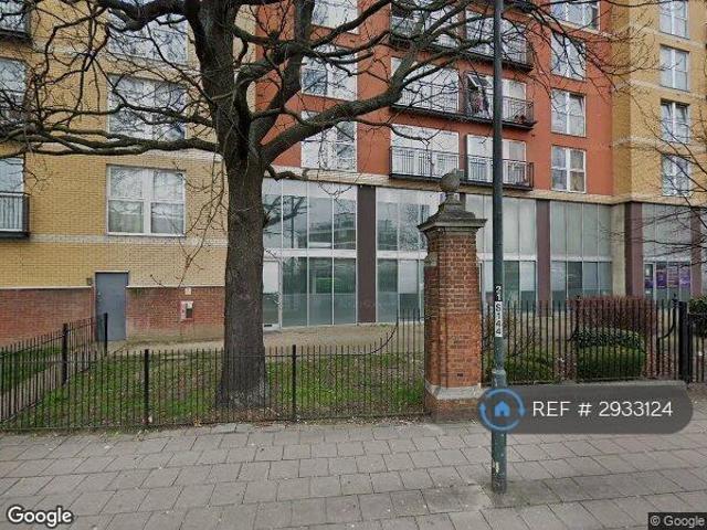 London, London, IG2 2 bed flat to rent £1,800 pcm £415 pw