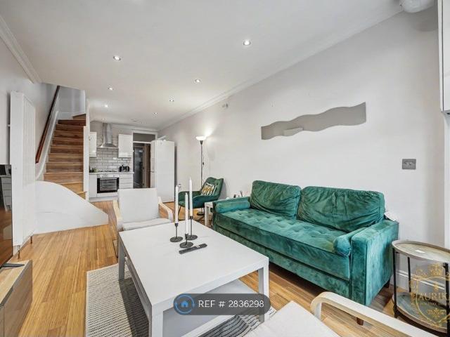 London, London SW16, 3 bed detached house to rent, £3,000 pcm | PrimeLocation