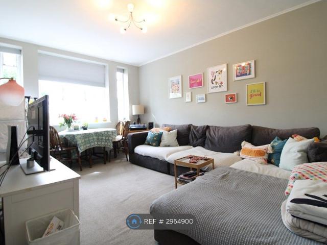 London, London SW16, 2 bed flat to rent, £1,800 pcm | PrimeLocation