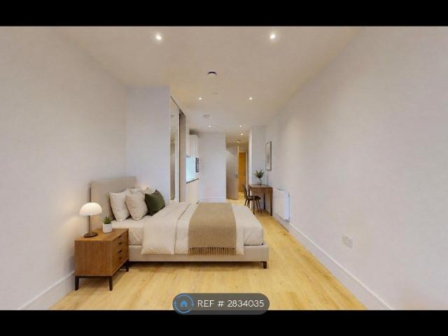 London, London SW20, Studio to rent, £1,595 pcm | PrimeLocation