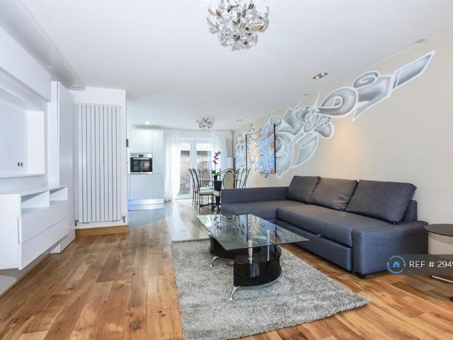 London, London, SE16 4 bed semi detached house to rent £4,850 pcm £1,119 pw