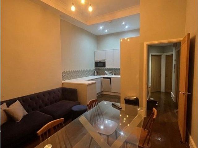 London, London W9, 3 bed flat to rent, £2,850 pcm | PrimeLocation