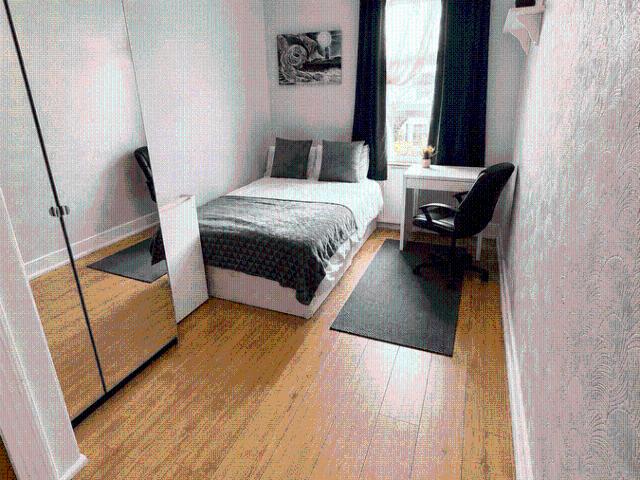 London N16, Room to rent, £867 pcm | PrimeLocation