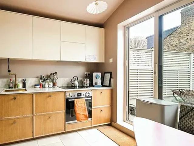 London, N16 0AR, United Kingdom | 2 bed townhouse for rent #166237329 | Rentberry