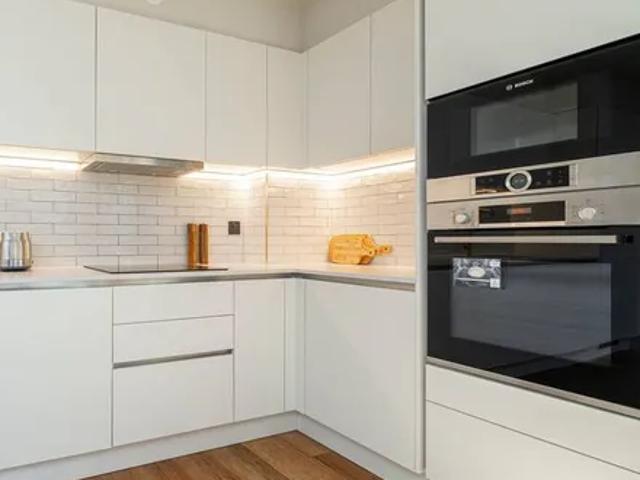 London, N17 9ZS, United Kingdom | 2 bed apartment for rent #167294394 | Rentberry