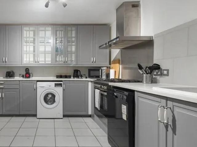 London, N19 5DP, United Kingdom | 3 bed apartment for rent #165868420 | Rentberry