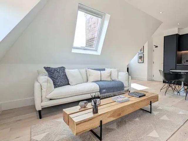 London, N12 8PD, United Kingdom | 2 bed apartment for rent #125250324 | Rentberry
