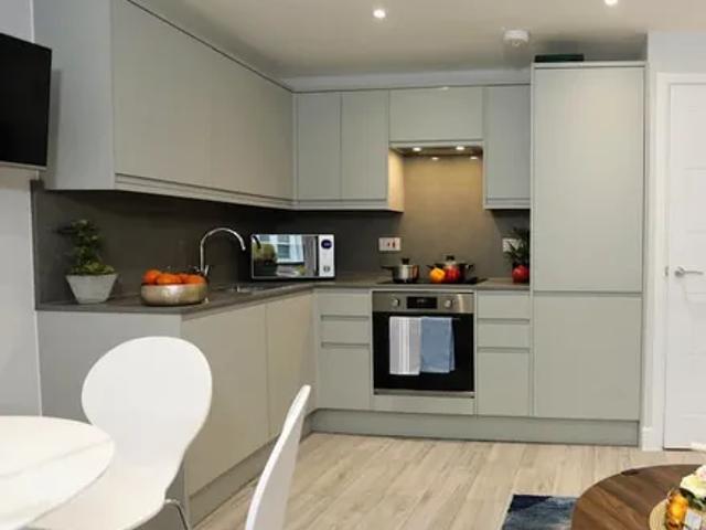 London, N12 9DX, United Kingdom | 3 bed duplex for rent #95731559 | Rentberry