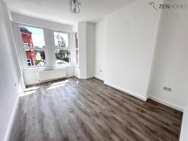 London N22 3 bed flat to rent £2,100 pcm £485 pw
