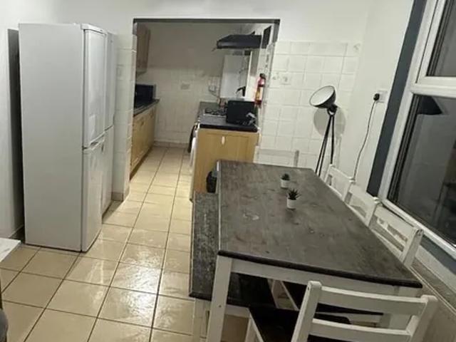 London, N5 1LX, United Kingdom | 5 bed house for rent #165045151 | Rentberry