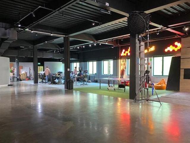 London North Studios, Studio,the Ridgeway, Warehouse To Lease