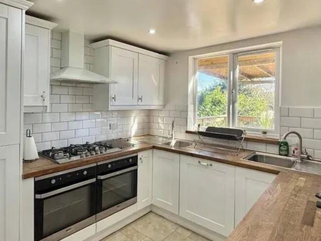 London, NW4 1RY, United Kingdom | 2 bed apartment for rent #165102152 | Rentberry
