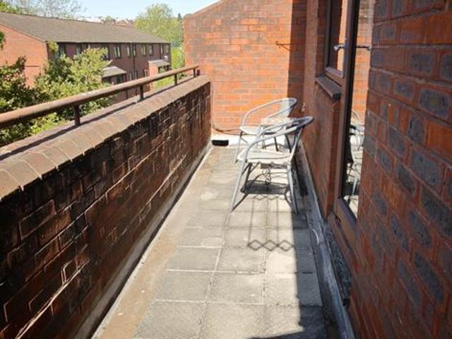 London, NW6 1 bed flat to rent £1,775 pcm £410 pw