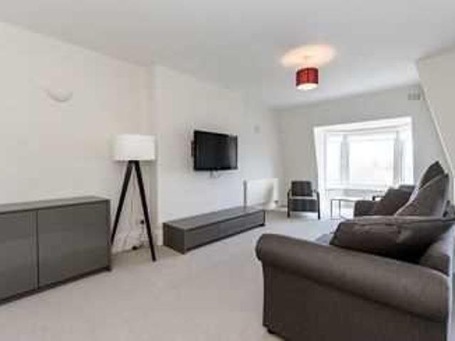 London NW8 4 bed apartment to rent £8,883 pcm £2,050 pw