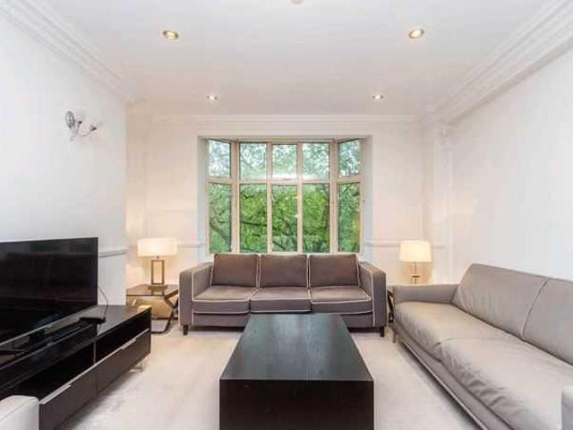 London NW8 5 bed apartment to rent £8,870 pcm £2,047 pw
