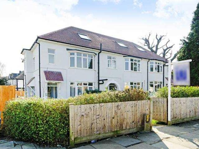 London NW9 2 bed apartment to rent £1,746 pcm £403 pw