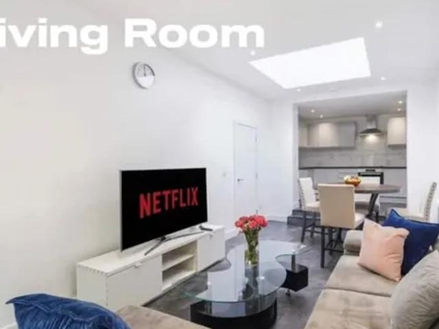 London, NW9 8RB, United Kingdom | 3 bed apartment for rent #154231701 | Rentberry
