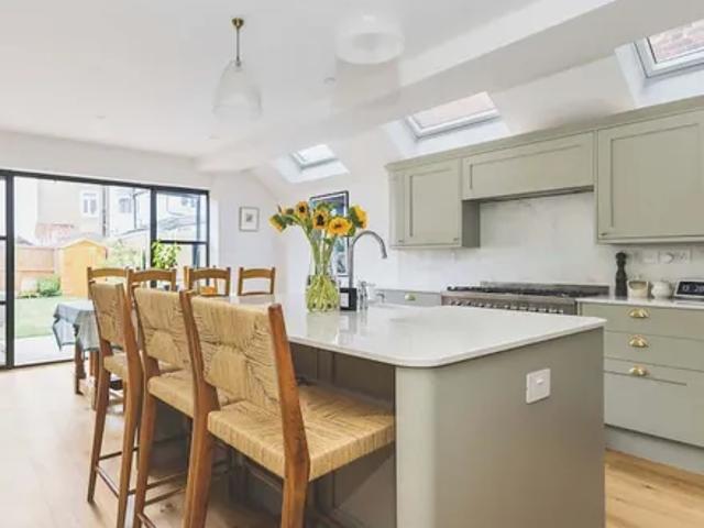 London, NW10 4PH, United Kingdom | 2 bed house for rent #160307685 | Rentberry