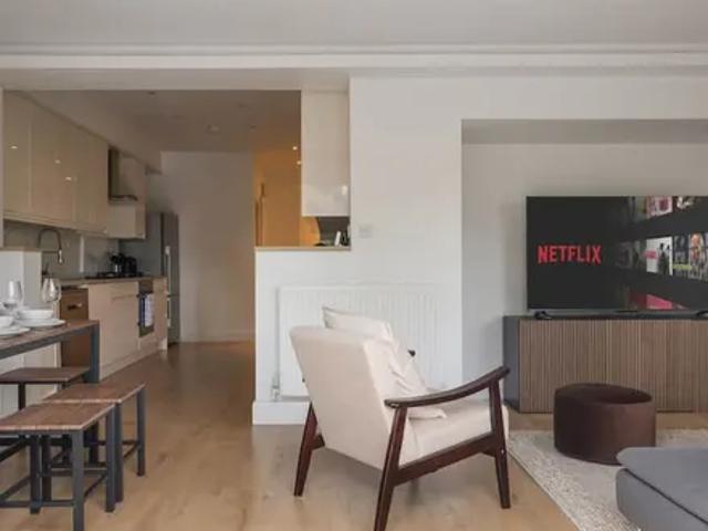 London, NW11 7SH, United Kingdom | 3 bed apartment for rent #154559914 | Rentberry