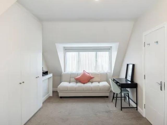 London, NW11 9HU, United Kingdom | 5 bed house for rent #160231767 | Rentberry