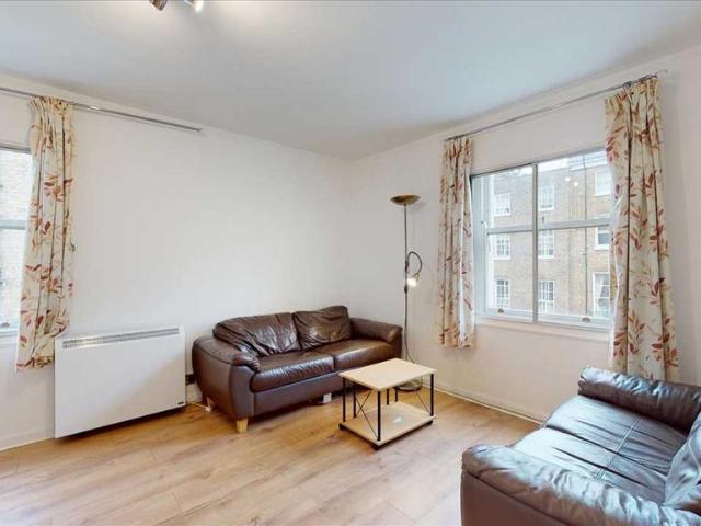 London NW1 Studio to rent £1,842 pcm £425 pw