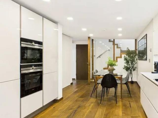 London, NW1 0BA, United Kingdom | 2 bed apartment for rent #147456325 | Rentberry