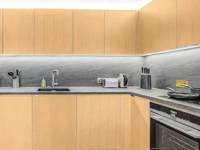 London, NW1 0NF, United Kingdom | 3 bed apartment for rent #147726458 | Rentberry
